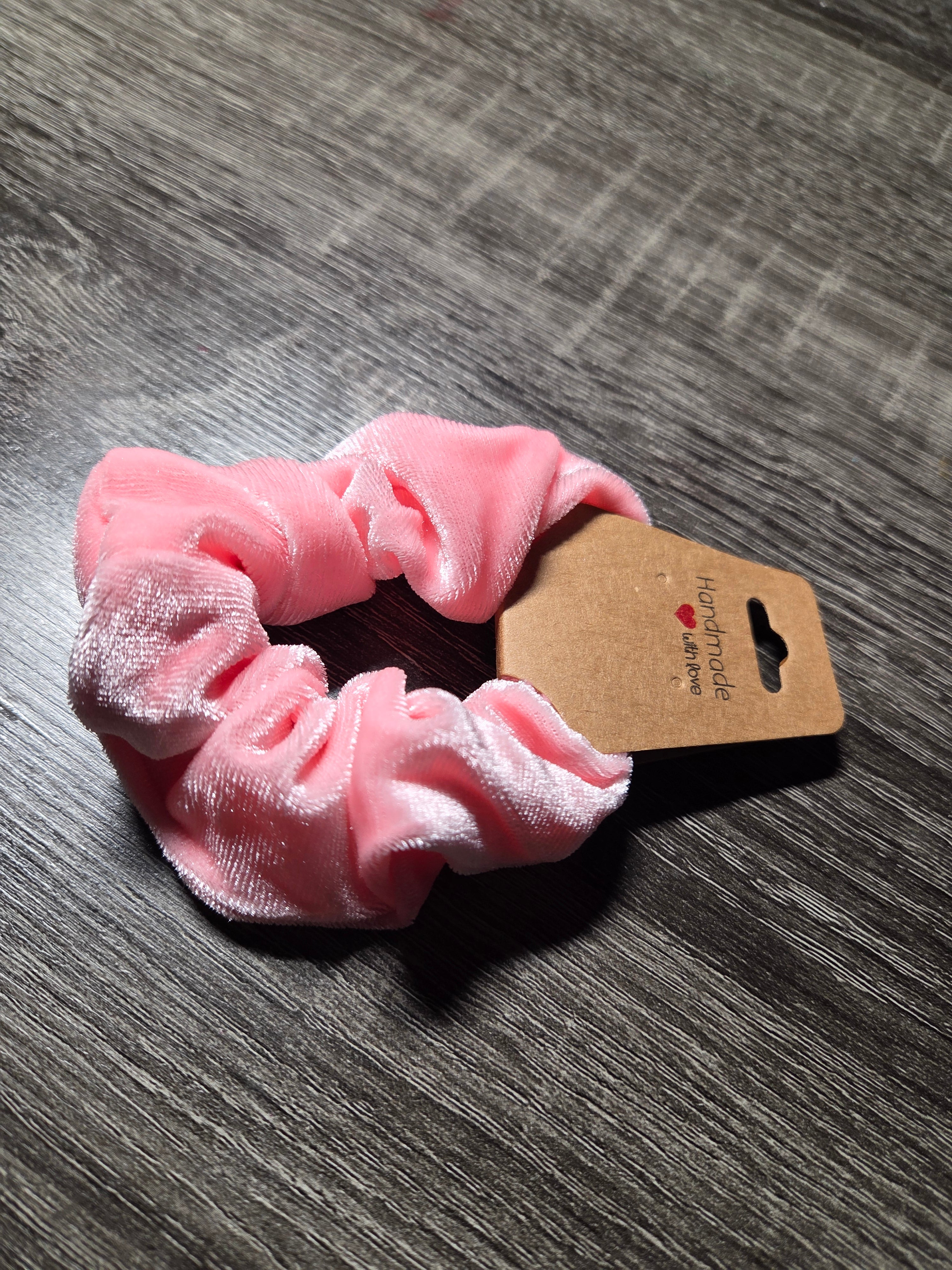 Soft Pink Velvet Scrunchie – Happy Little Pins